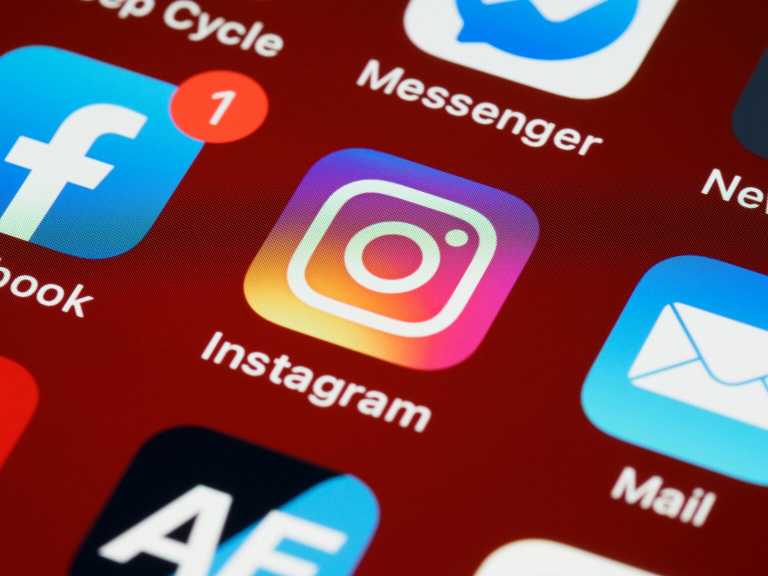 【IG商店如何建立？】一篇看懂產品上架設定、5個 Instagram 購物經營祕訣！ - CYBERBIZ 電商部落格